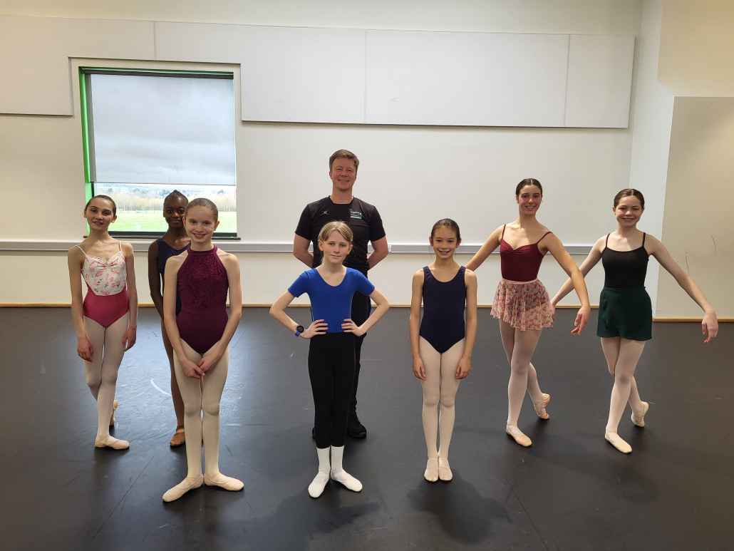 Robert Parker Delights Students in Winter Master Classes! - Downland Dance